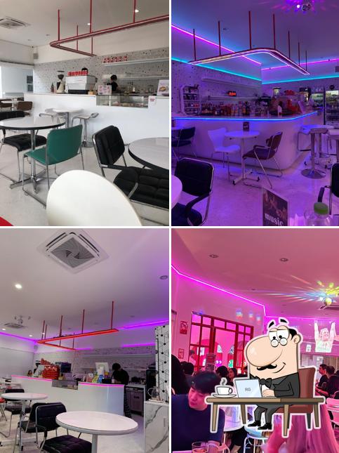 Jolie Café & Bar, Bangkok - Restaurant menu, prices and reviews