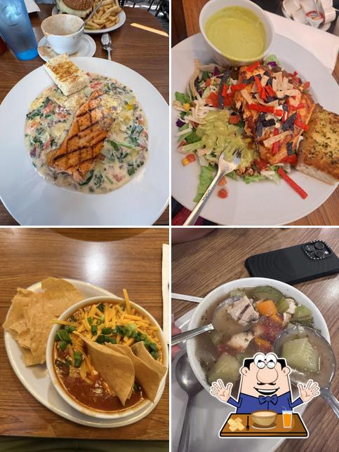 Mountain Oaks Cafe, Oakhurst - Menú del restaurante, precios y reseñas