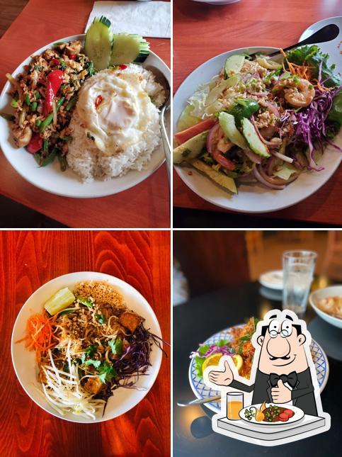 Ocha Thai Kitchen and Bar, Renton - Restaurant menu, prices and reviews