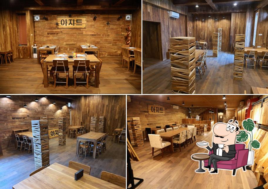The Azit Korean Resto: 아지트, Tangerang - Restaurant menu, prices and reviews
