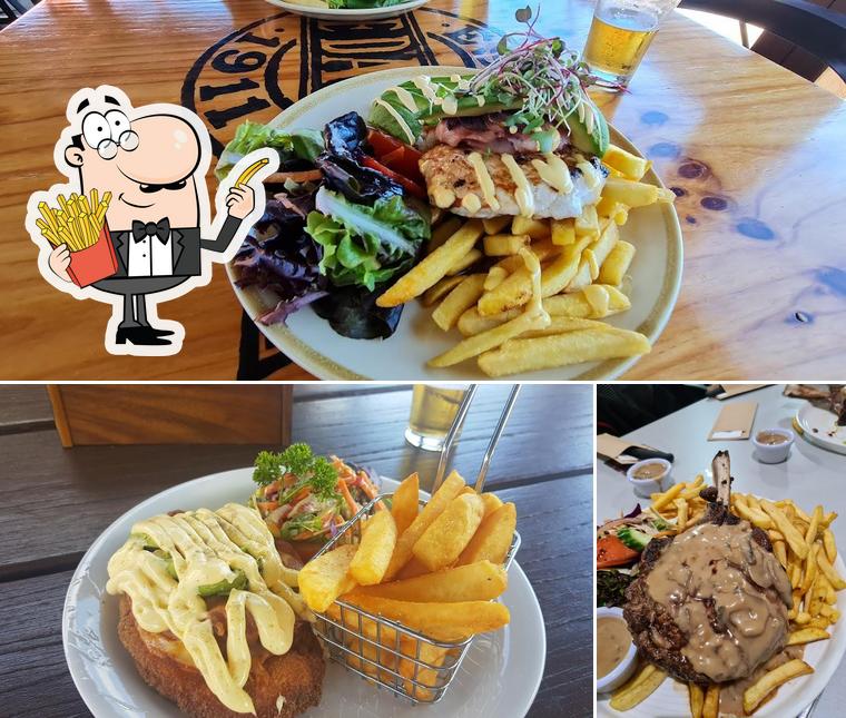 Dag Pub & Motel, D'Aguilar - Restaurant menu, prices and reviews