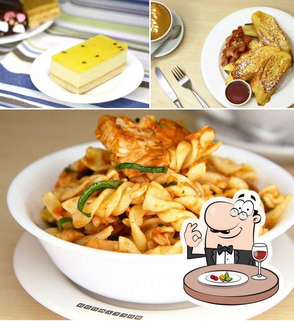 Hollywood Bakery and Espresso, Auckland - Restaurant menu, prices and ...