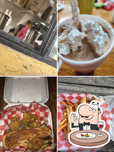 Chompers Diner, Fanning Springs - Restaurant menu, prices and reviews