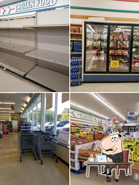 Farm Fresh Foods, Jamestown - Restaurant menu, prices and reviews