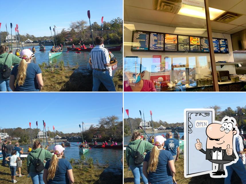 Victoria's Sub Shop, Hingham - Restaurant menu, prices and reviews