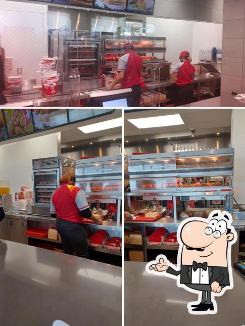 Jollibee, Philadelphia - Restaurant menu, prices and reviews