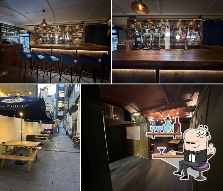 The Oriel Bar, Liverpool - Restaurant menu, prices and reviews