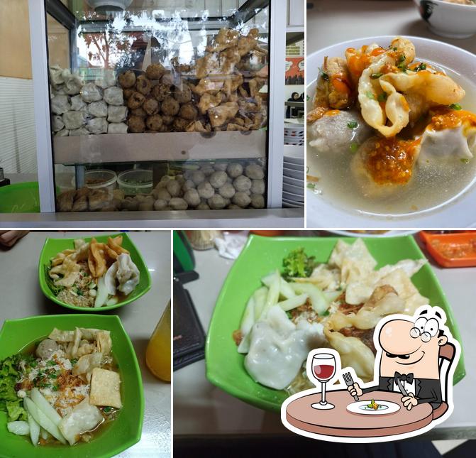 Mie Ayam Dan Bakso Arema "Cak Gik", Batam - Restaurant menu, prices and ...