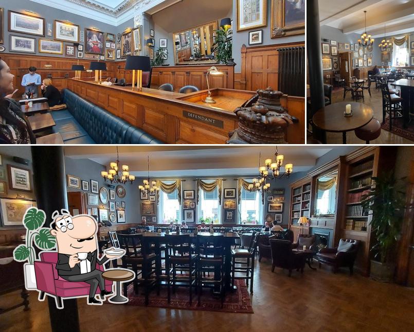 The Old Courthouse, Cheltenham - Restaurant menu, prices and reviews