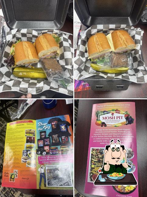Mosh Pit Eats, Martinez - Restaurant menu, prices and reviews