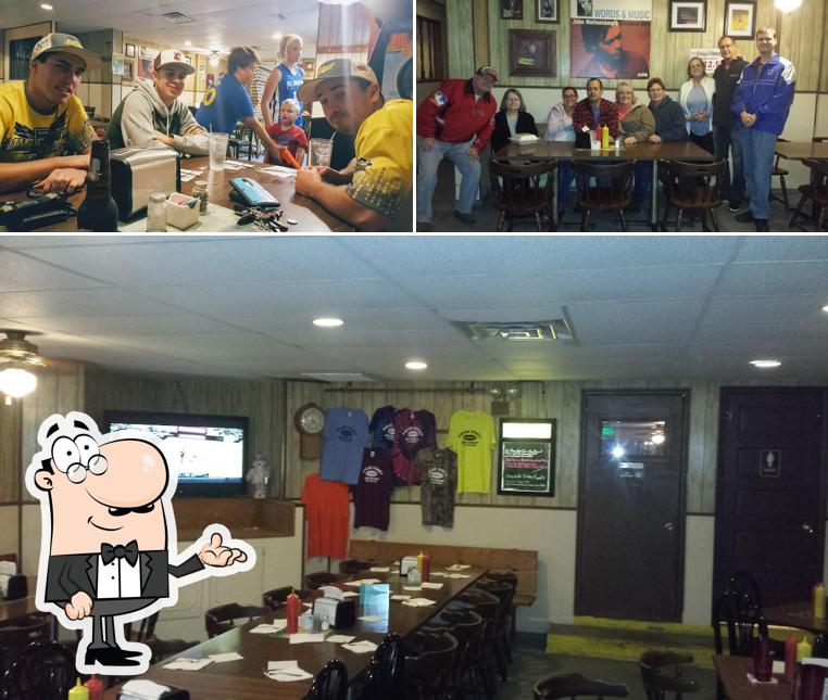 Poplar Street Restaurant, Seymour - Restaurant menu, prices and reviews