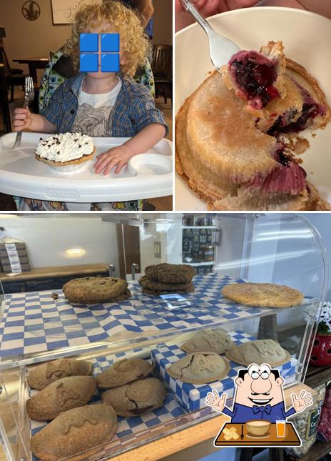 Blue Raeven Pies, McMinnville - Restaurant menu, prices and reviews