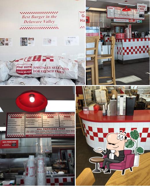 Top 20 fast food in Calgary, september 2025 - Restaurant Guru
