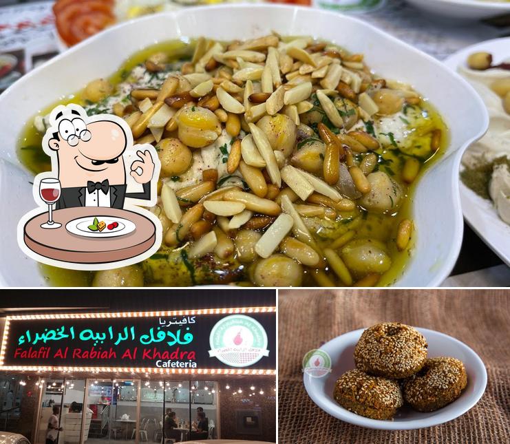 Falafel Al Rabiah Al Taawun - فلافل الرابيه التعاون, Sharjah ...
