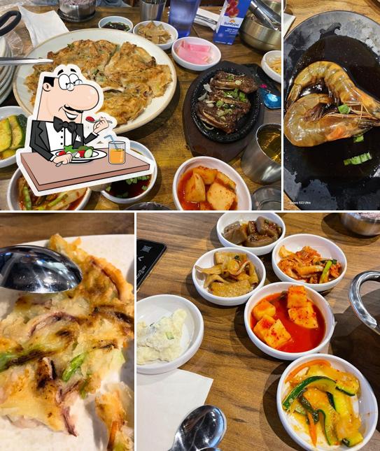 IL Poom Korean Restaurant (일품 한식당), Edmonton - Restaurant menu, prices ...