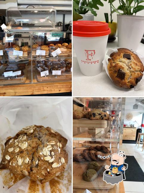 Fahrenheit Coffee, Toronto, Osgoode - Restaurant menu, prices and reviews