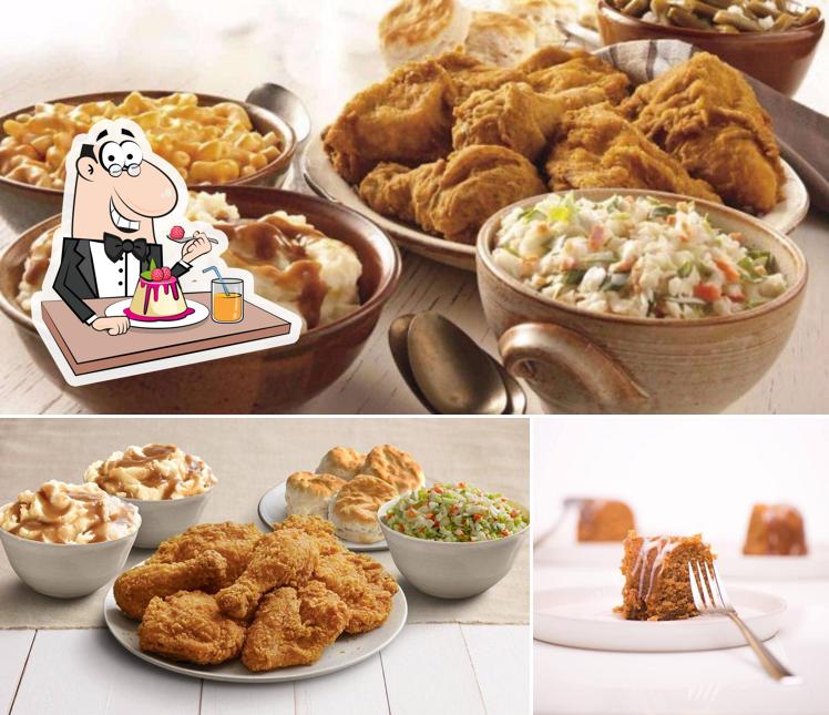 KFC, Jersey City, Journal Square Transportation Center - Restaurant ...