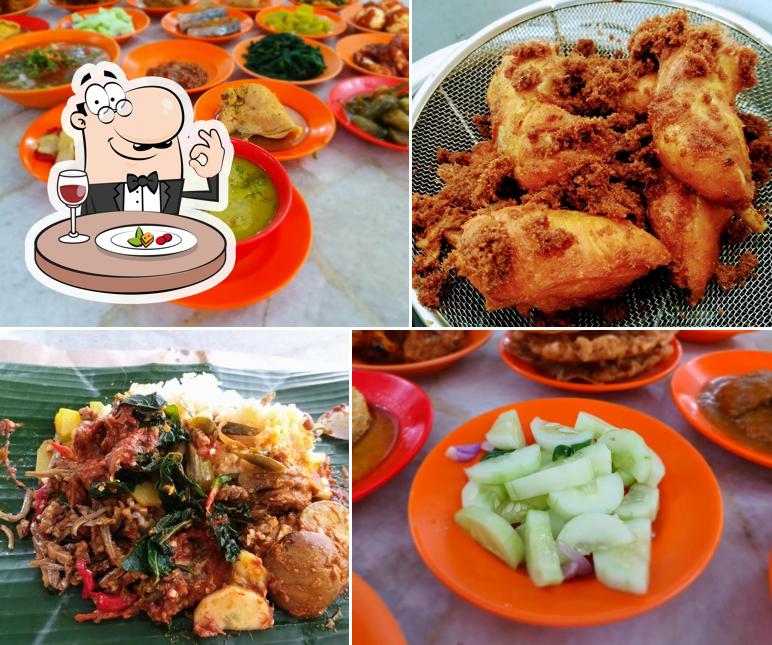 Top 2 restaurants with lontong in Simpang Tiga Pekan, november 2025 ...