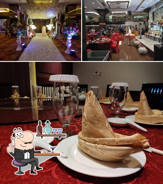 The Royal Jade Restaurant & Function Hall, West Jakarta - Restaurant ...