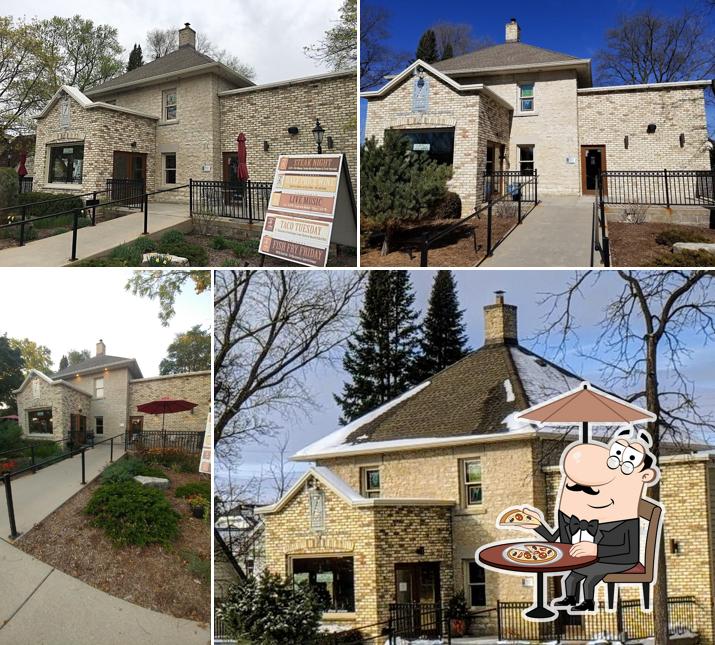 Top 5 restaurants with seafood pizza in Delafield, september 2025 ...