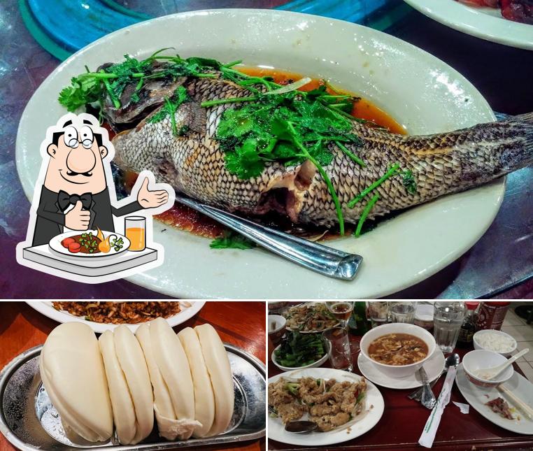 Sun Wah BBQ, Chicago, Argyle - Restaurant menu, prices and reviews