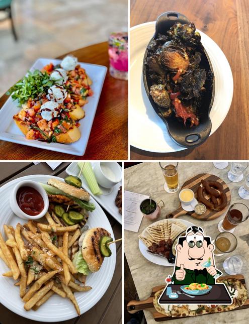 Pinstripes, Houston - Restaurant menu, prices and reviews