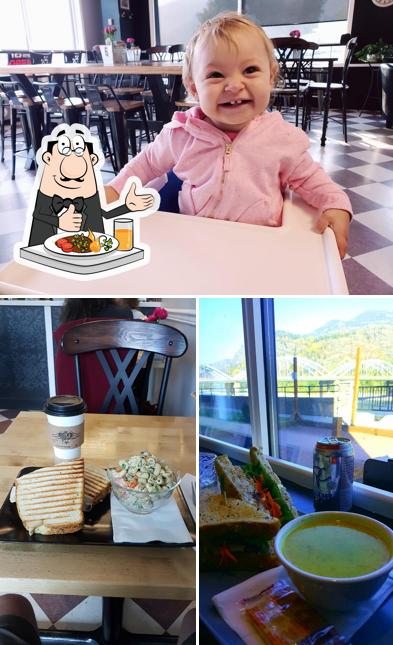 The Bridge View Cafe, Trail - Restaurant menu, prices and reviews