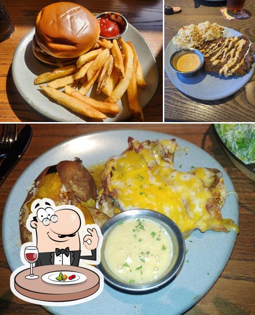 Outback Steakhouse, Middletown - Restaurant menu, prices and reviews
