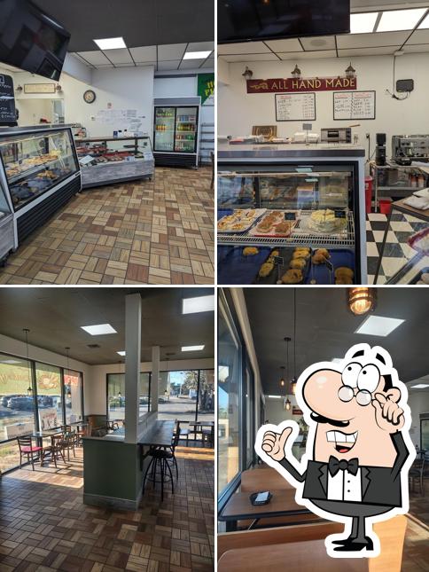 Hangout Bakery & Deli & Pizza, University Place - Restaurant menu ...