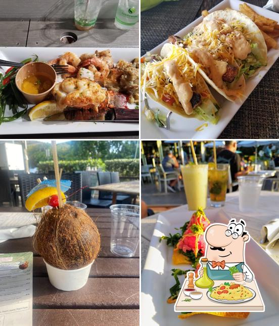 Snook's Bayside Restaurant & Grand Tiki Bar, Key Largo - Restaurant ...