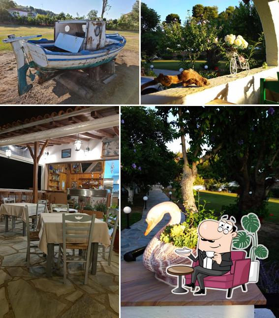 Green Meadow traditional taverna Skiathos-troulos, Troulos - Restaurant ...