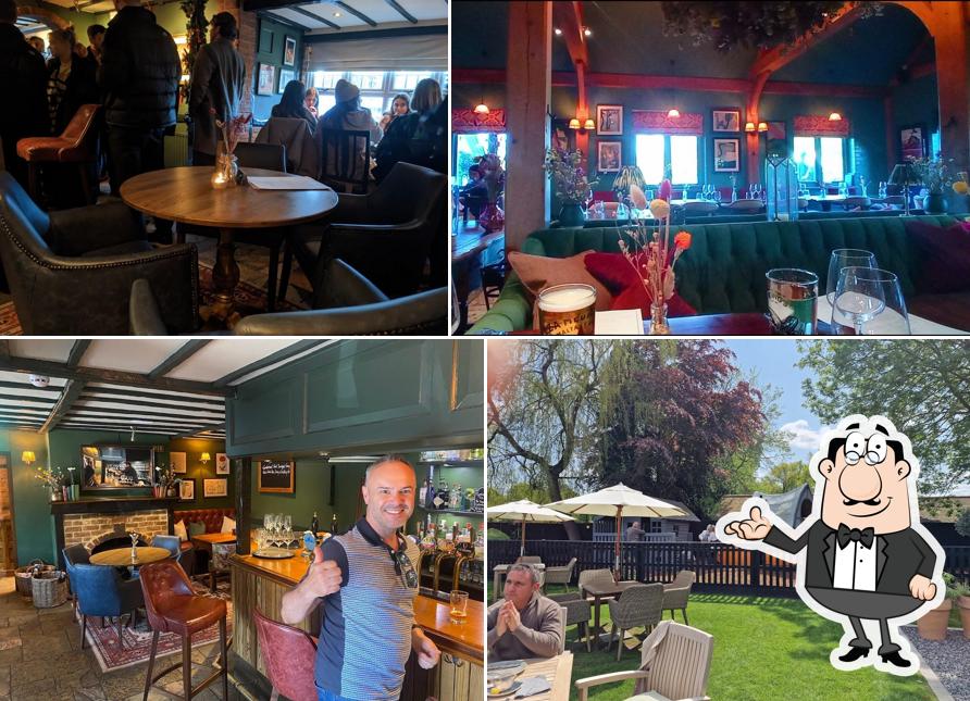 Half Moon, Windlesham - Restaurant menu, prices and reviews