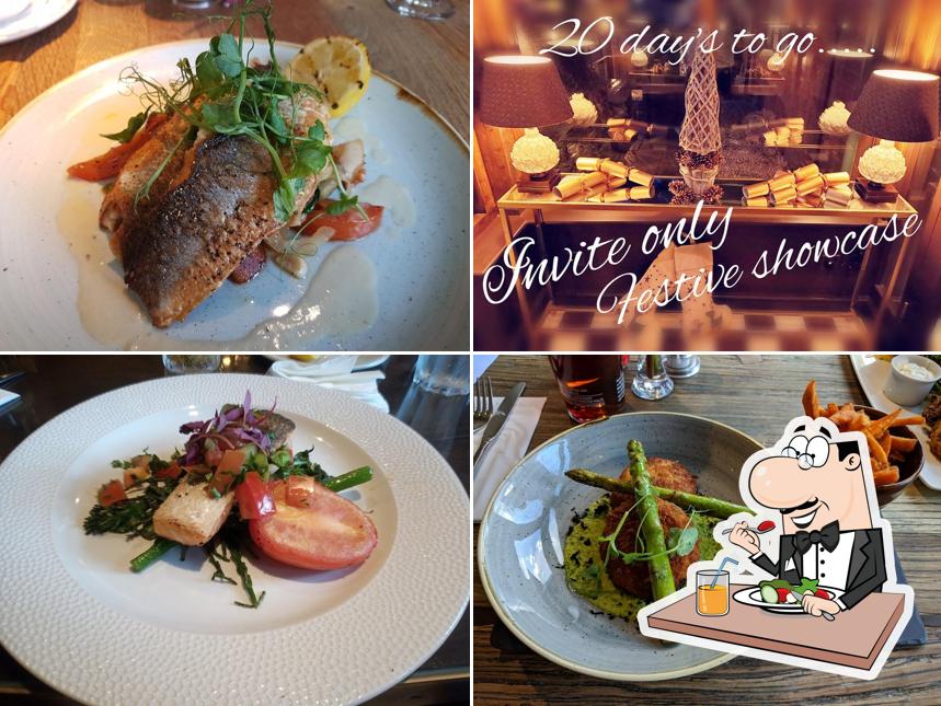 Top 2 restaurants with fish finger sandwich in Crawley Down, september ...
