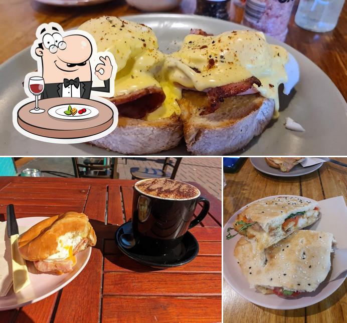 La Luna Cafe, Henley Beach South - Restaurant menu, prices and reviews