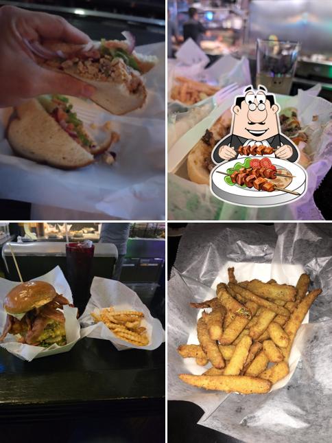 Snappers Bar & Grill, Clinton - Restaurant menu, prices and reviews