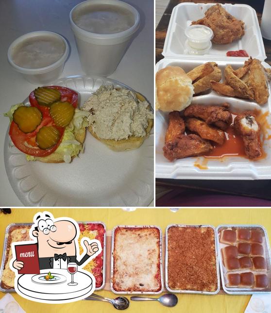 Hathaways Fried Chicken, Monroe - Restaurant menu, prices and reviews