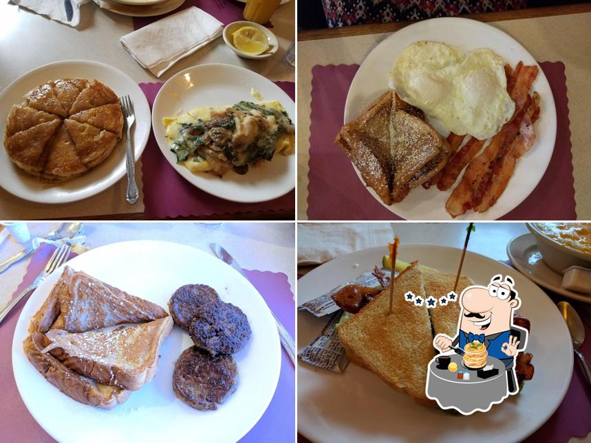 Kissin' Cuzzins Restaurant, Saint Petersburg - Restaurant menu, prices ...