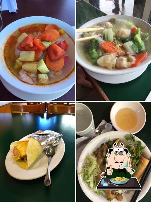 Mad Mango Cafe, Kelowna - Restaurant menu, prices and reviews