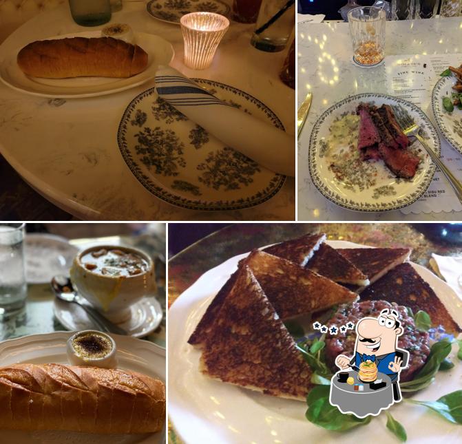 Wilma's Carousel Bar, San Diego - Restaurant menu, prices and reviews