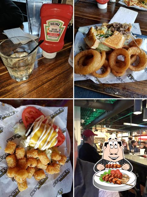 Stack'd Oakland, Pittsburgh - Restaurant menu, prices and reviews