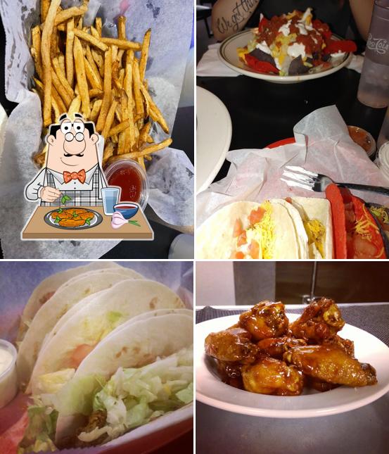 Chuggers Bar & Grill, Streetsboro - Restaurant menu, prices and reviews