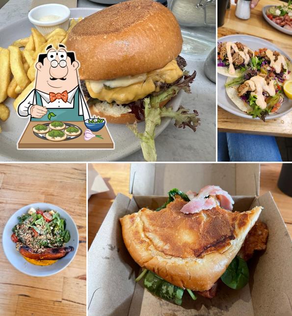 Bateau Beach Cafe, Bateau Bay - Restaurant menu, prices and reviews