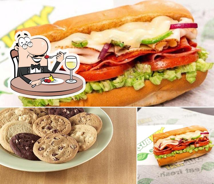 Subway, Portland - Restaurant menu, prices and reviews