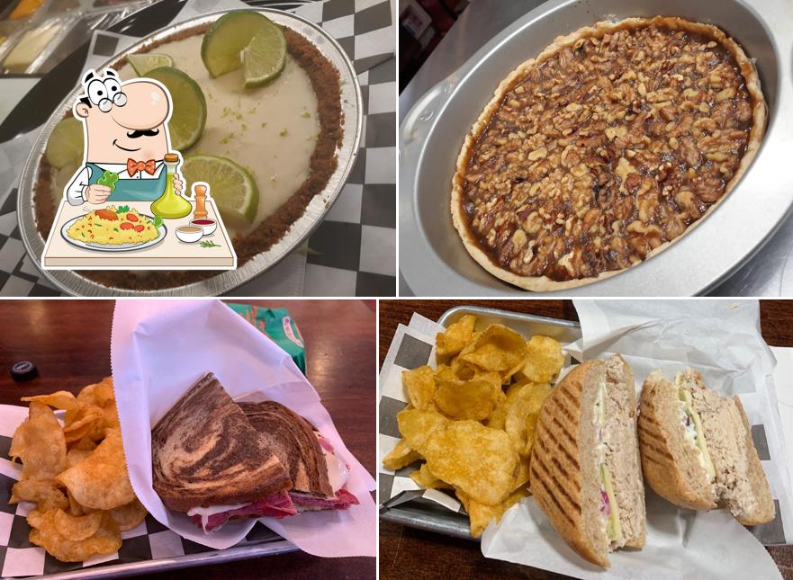 Top 5 restaurants with vegetarian sandwiches in Galveston, november ...