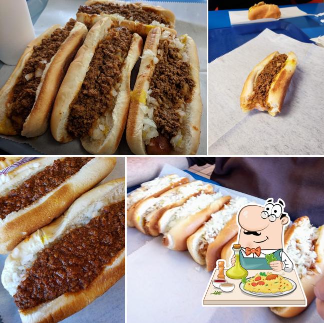 Roanoke Weiner Stand No. 2, Roanoke - Restaurant menu, prices and reviews
