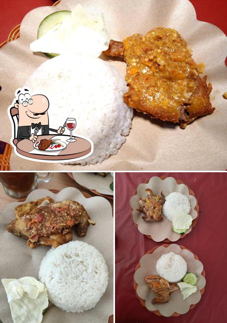Ayam Gepuk Pak Gembus Timoho, Yogyakarta - Menú del restaurante ...