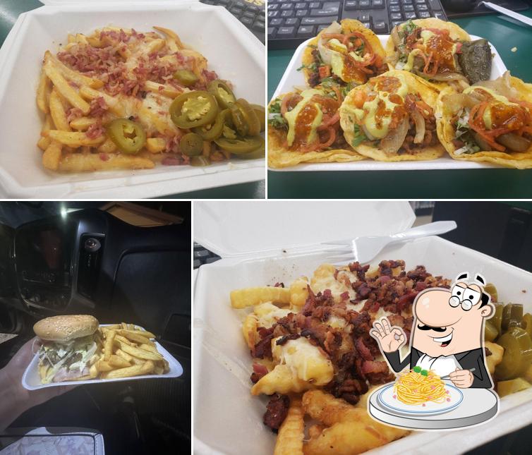 chaton's burgers, San Antonio - Restaurant menu, prices and reviews