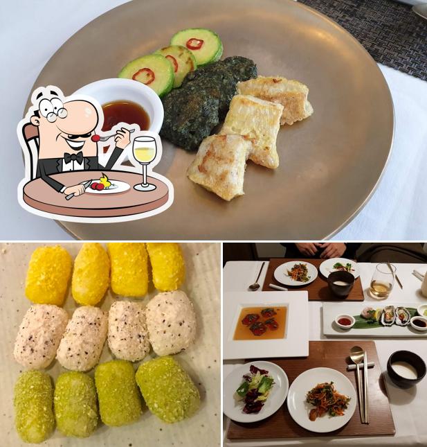 Erewhon, Seoul, Apgujeongrodeo - Restaurant menu, prices and reviews