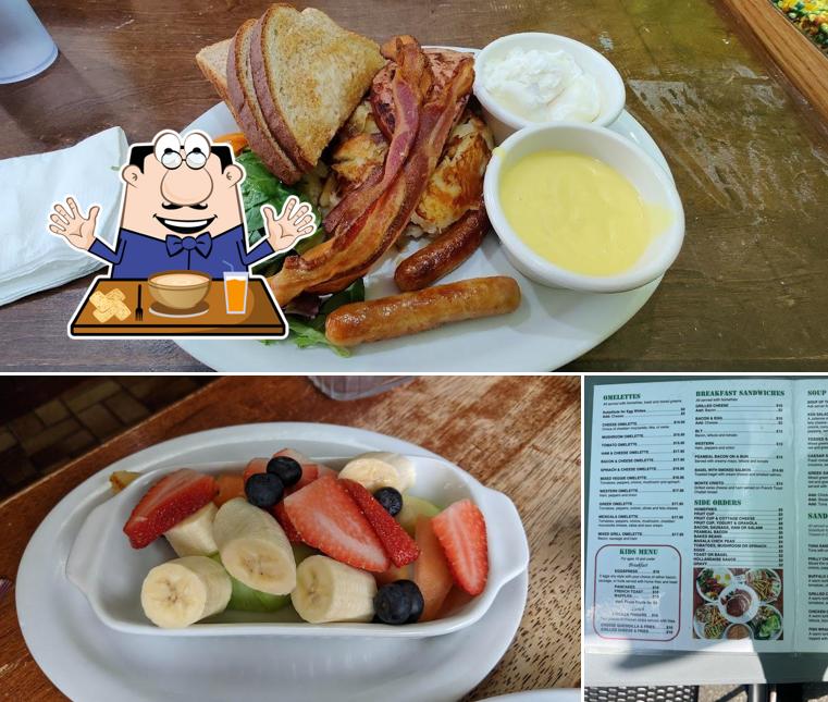 Kos Cafe & Restaurant, Toronto - Restaurant menu, prices and reviews
