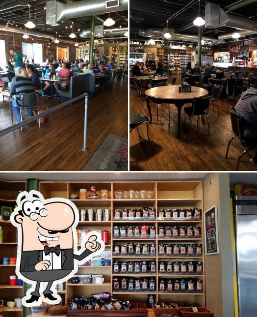 Smokey Row Coffee, Des Moines - Restaurant menu, prices and reviews